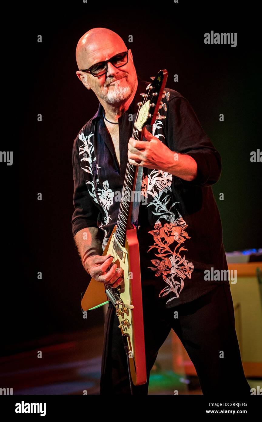 Laurence powell hi-res stock photography and images - Alamy