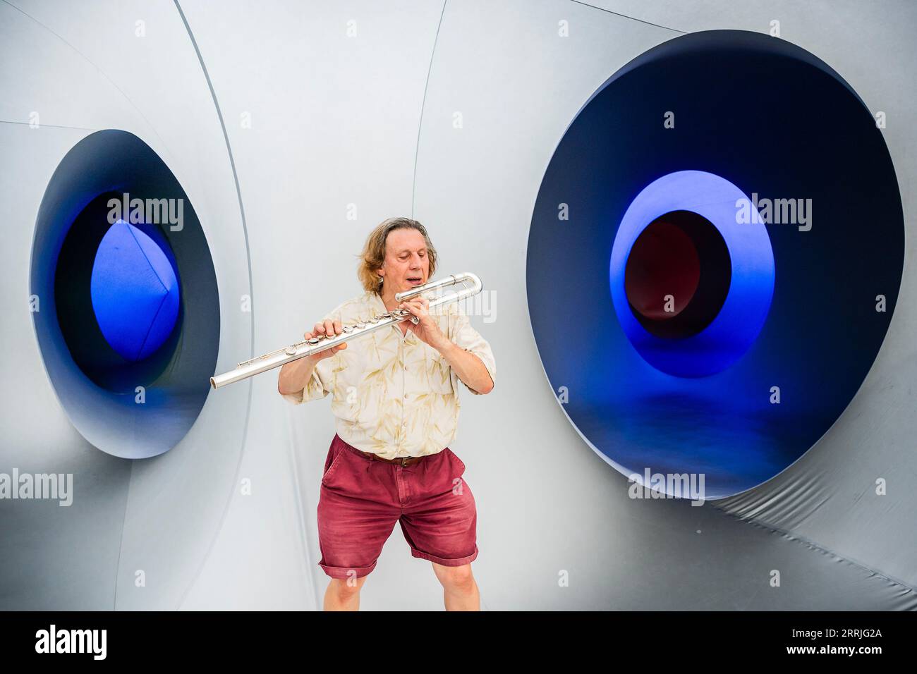London, UK. 8th Sep, 2023. Simon Desorgher plays his flute - Eye Music ...