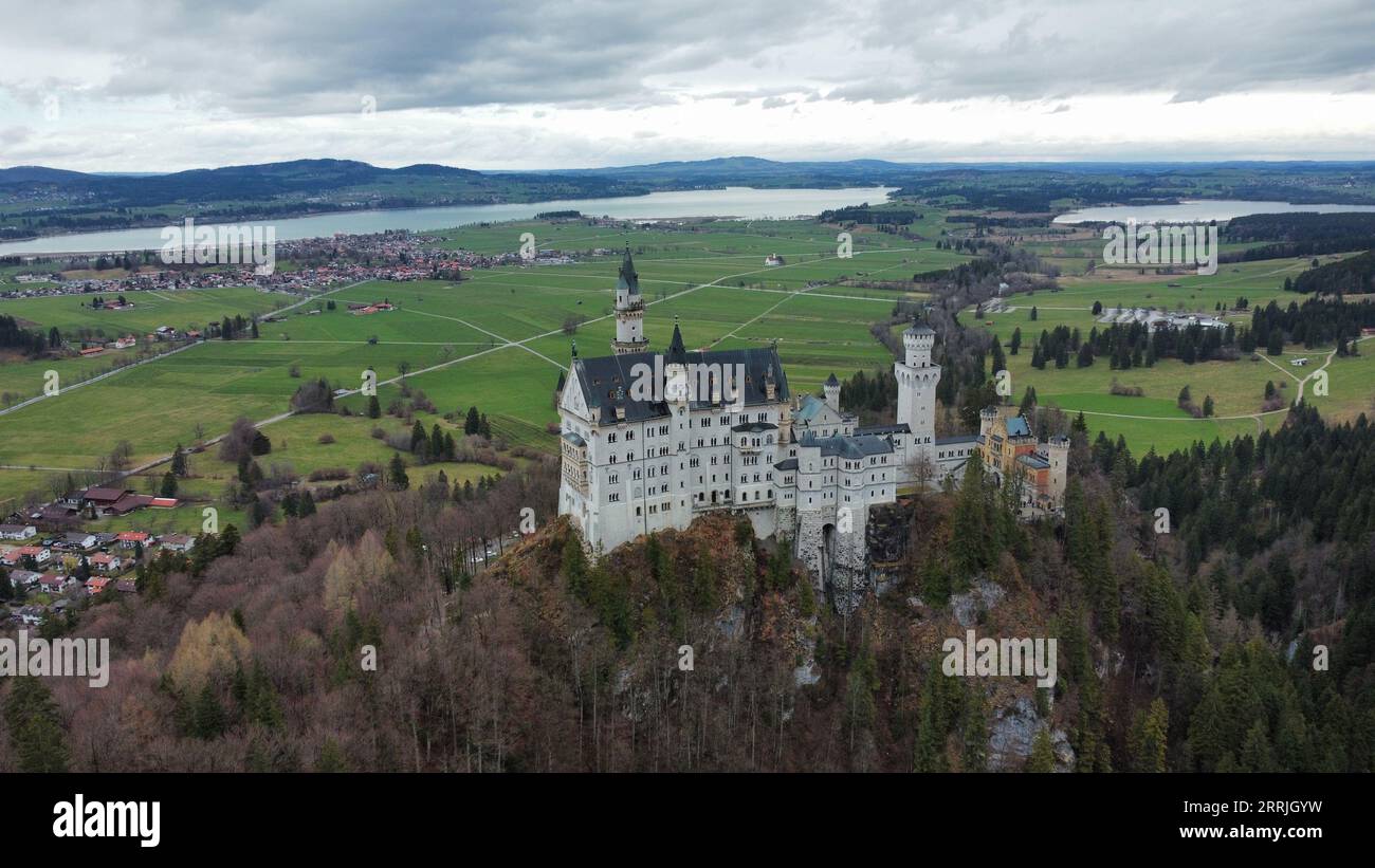 Aerial view tranquil lake neuschwanstein hi-res stock photography and ...