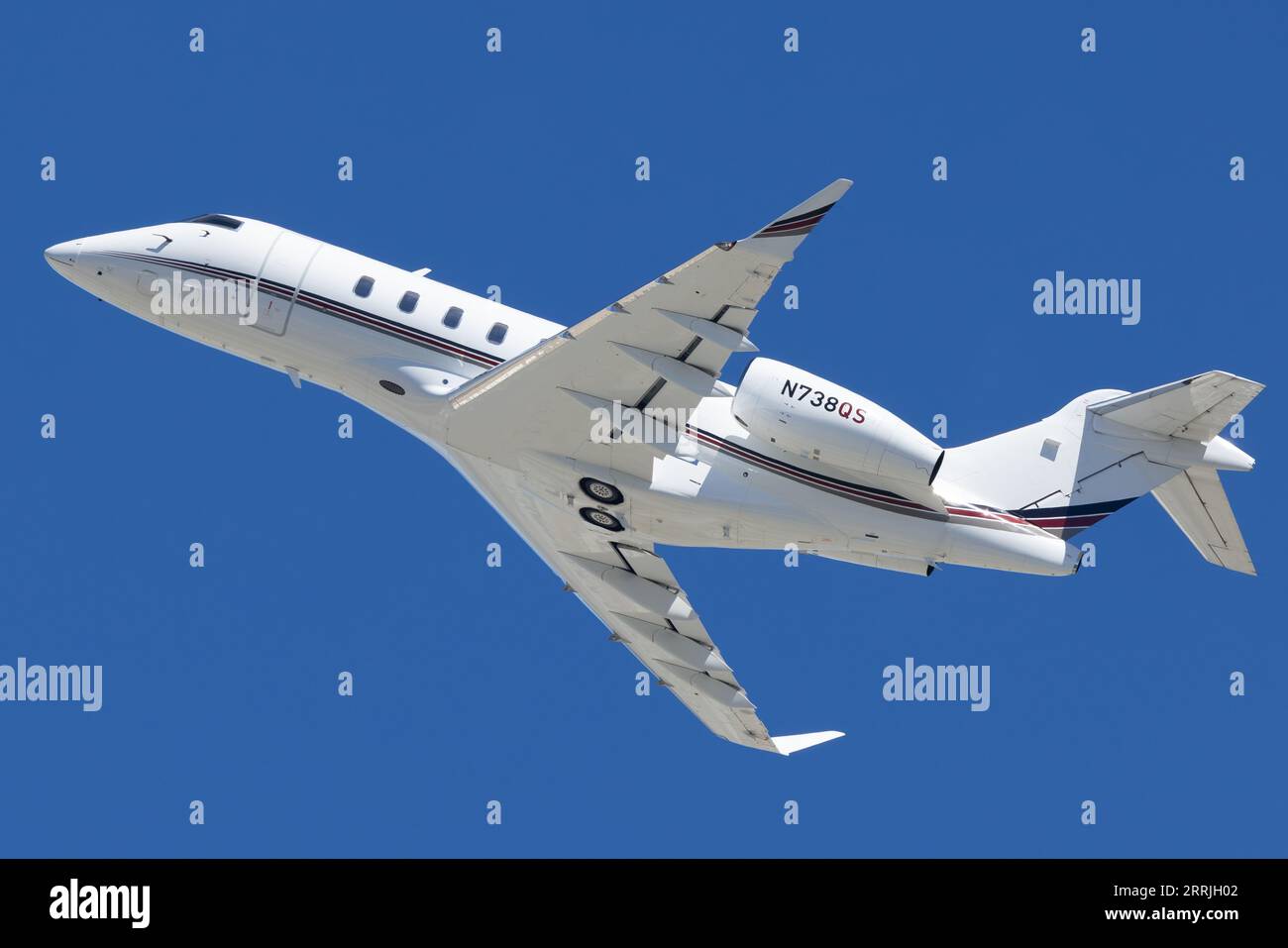Challenger 350 performance hi-res stock photography and images - Alamy