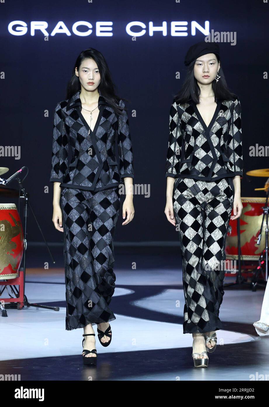 Cicpe fashion hi-res stock photography and images - Alamy