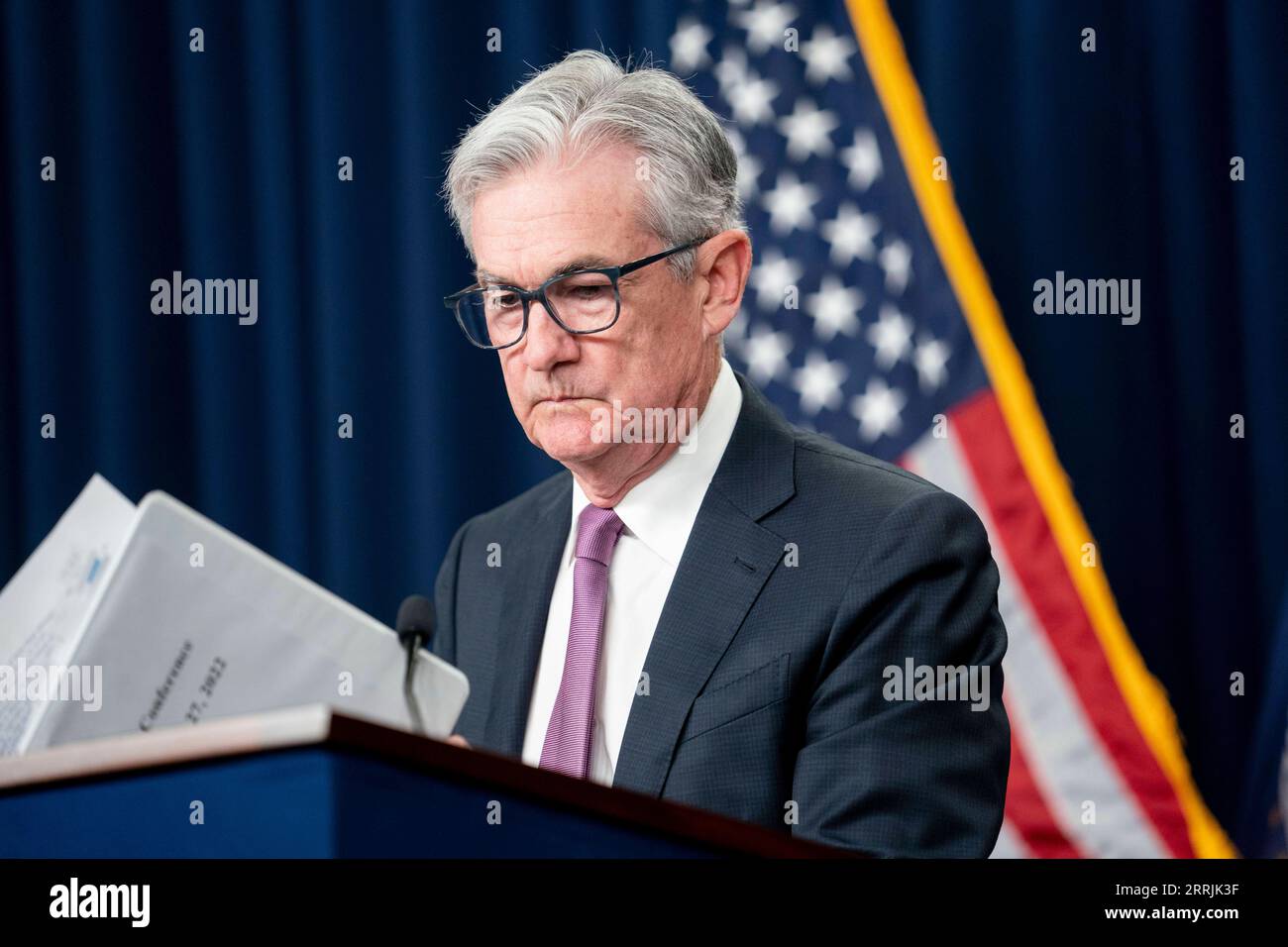 Elevatedinflation hi-res stock photography and images - Alamy