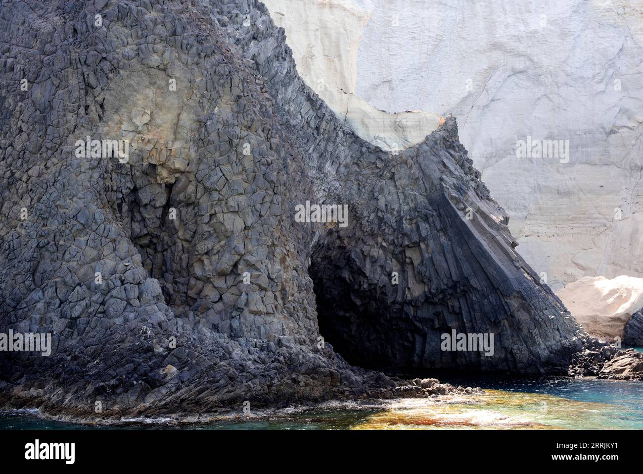 Extrusive igneous rocks hi-res stock photography and images - Alamy
