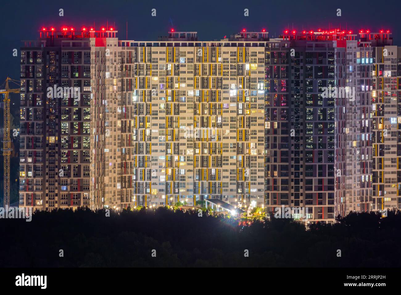Multi apartment building hi-res stock photography and images - Alamy