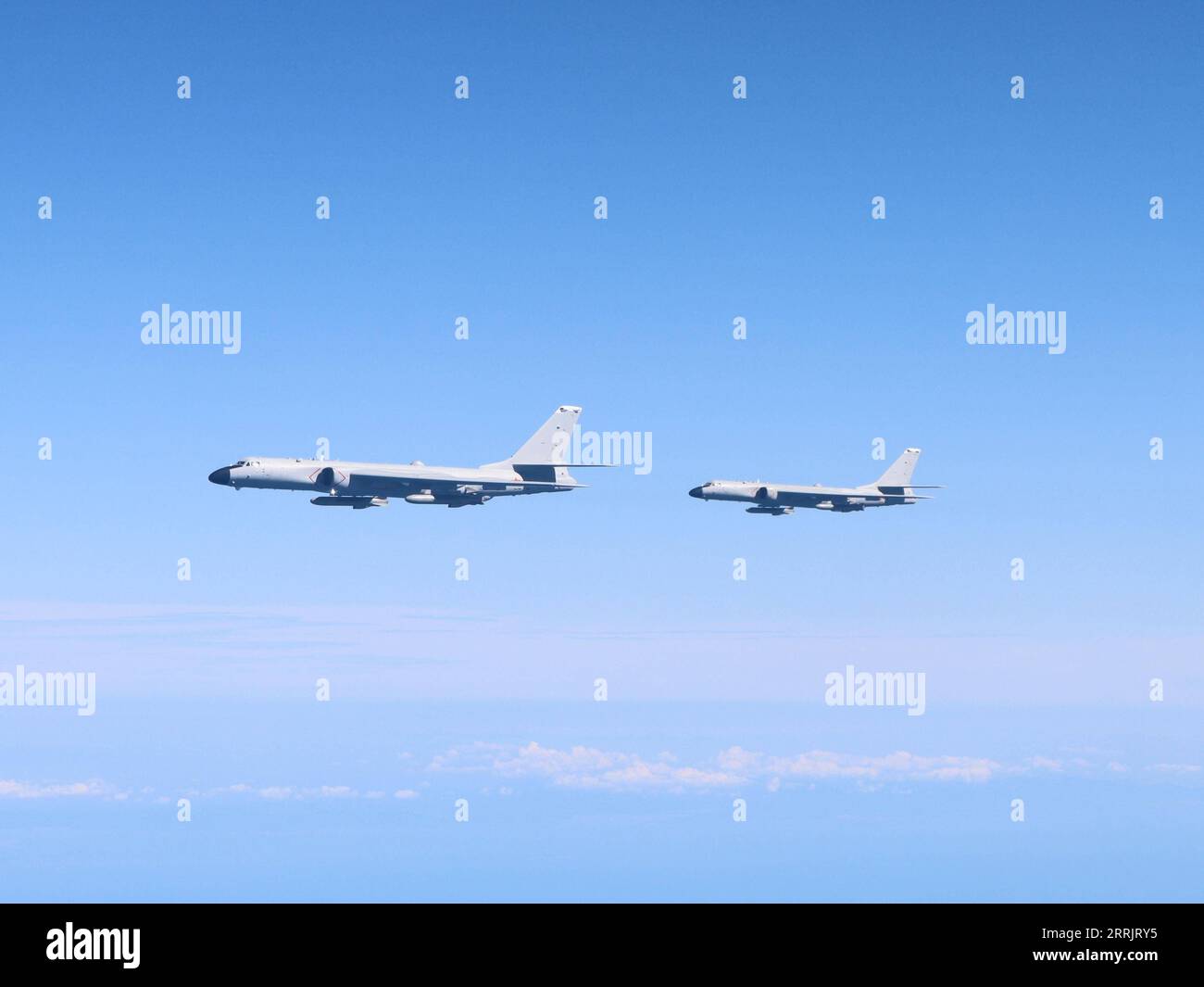 220807 -- NANJING, Aug. 7, 2022 -- Warplanes of the Eastern Theater ...