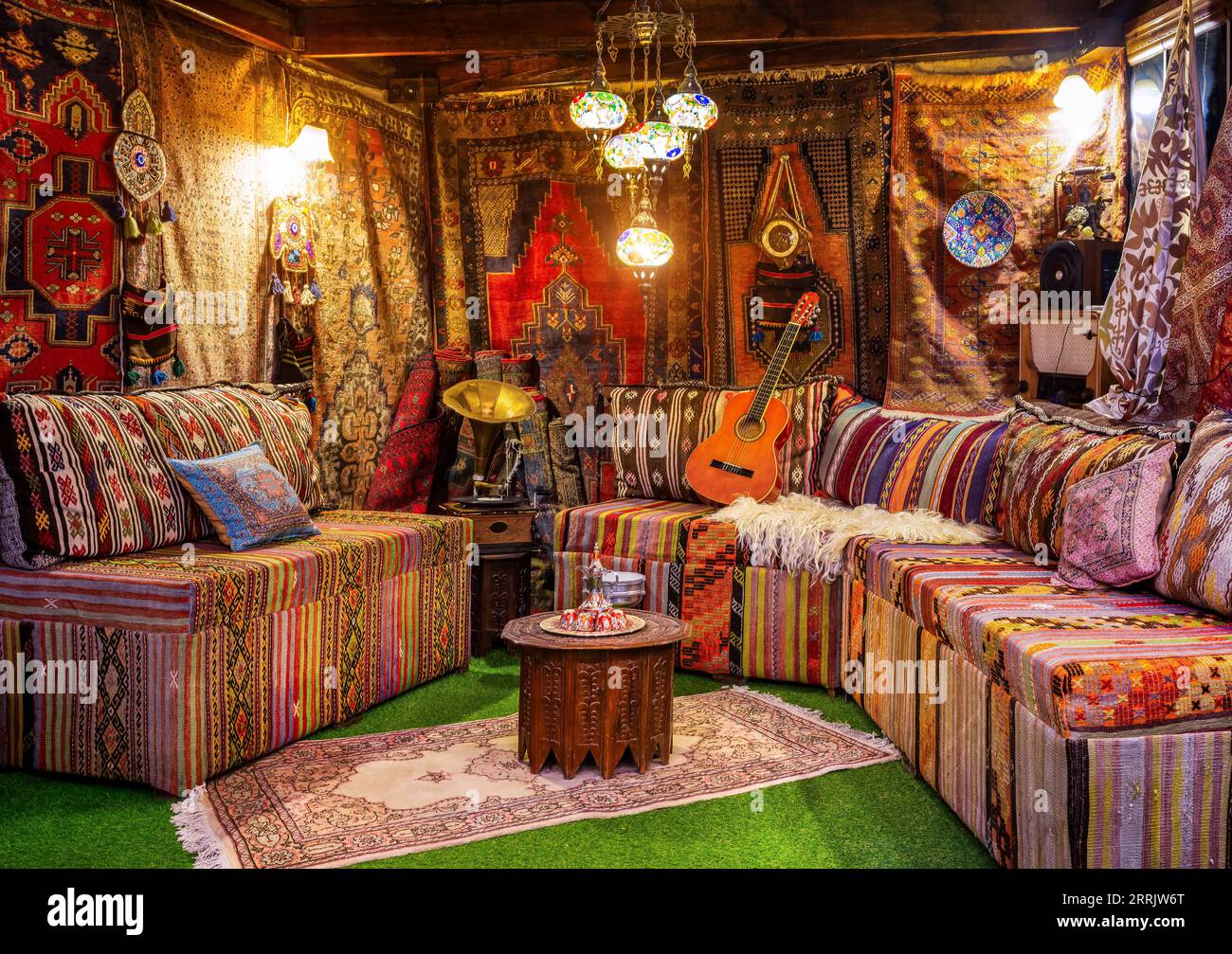 Turkish home traditional house hi-res stock photography and images - Alamy