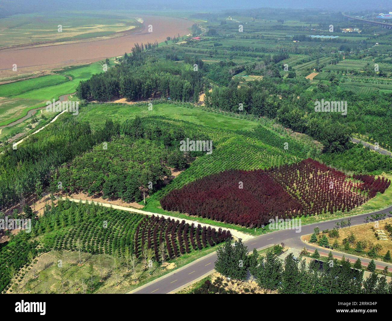 220814 -- SANMENXIA, Aug. 14, 2022 -- Aerial photo taken on Aug. 10 ...