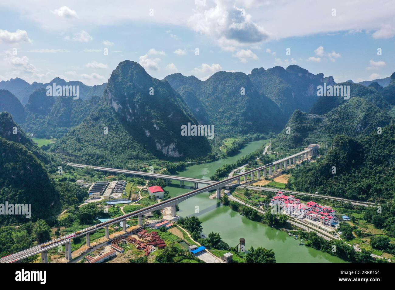 220816 -- HECHI, Aug. 16, 2022 -- Aerial photo taken on Aug. 16, 2022 ...
