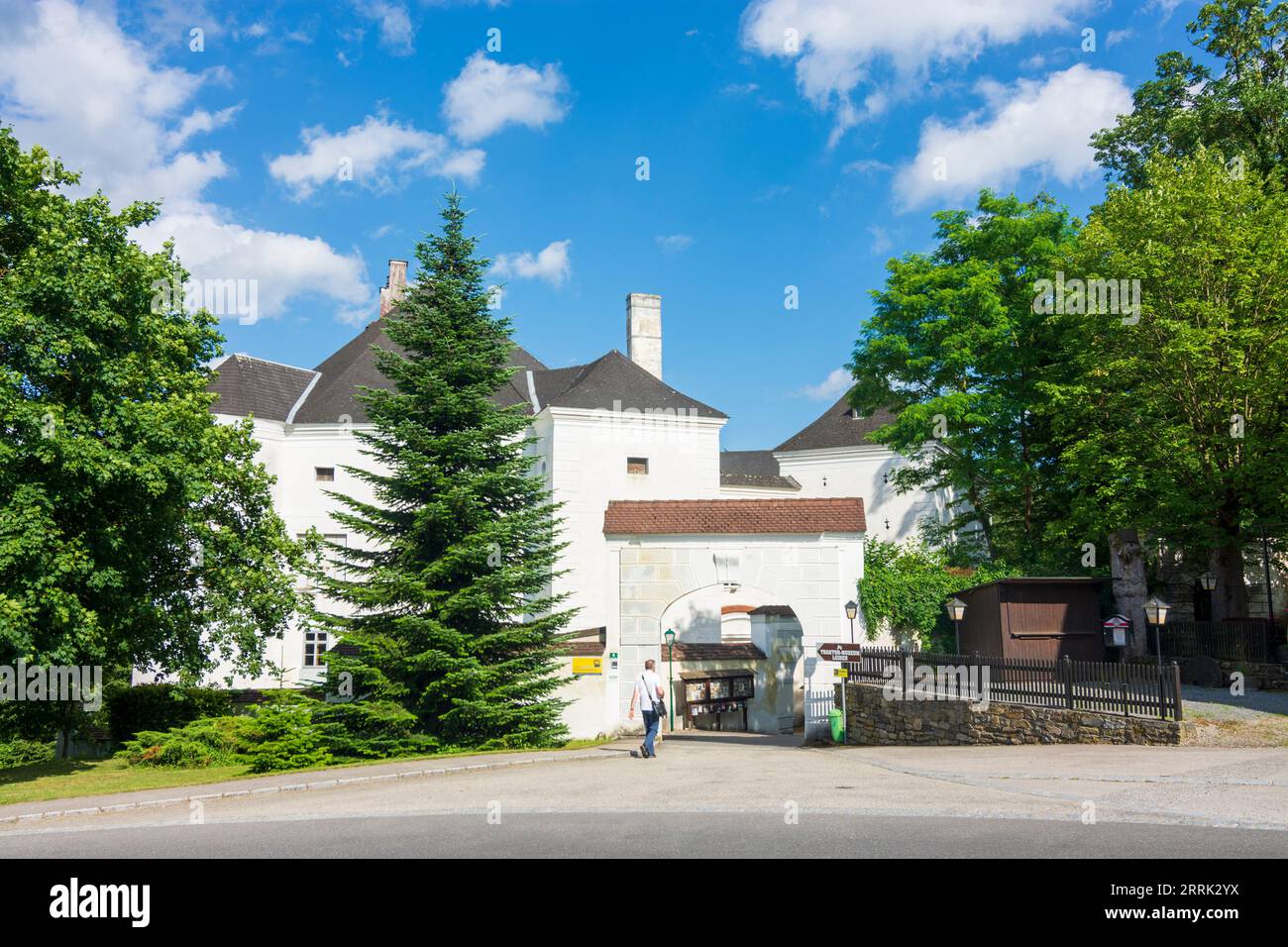 Schloss leiben castle in donau hi-res stock photography and images - Alamy