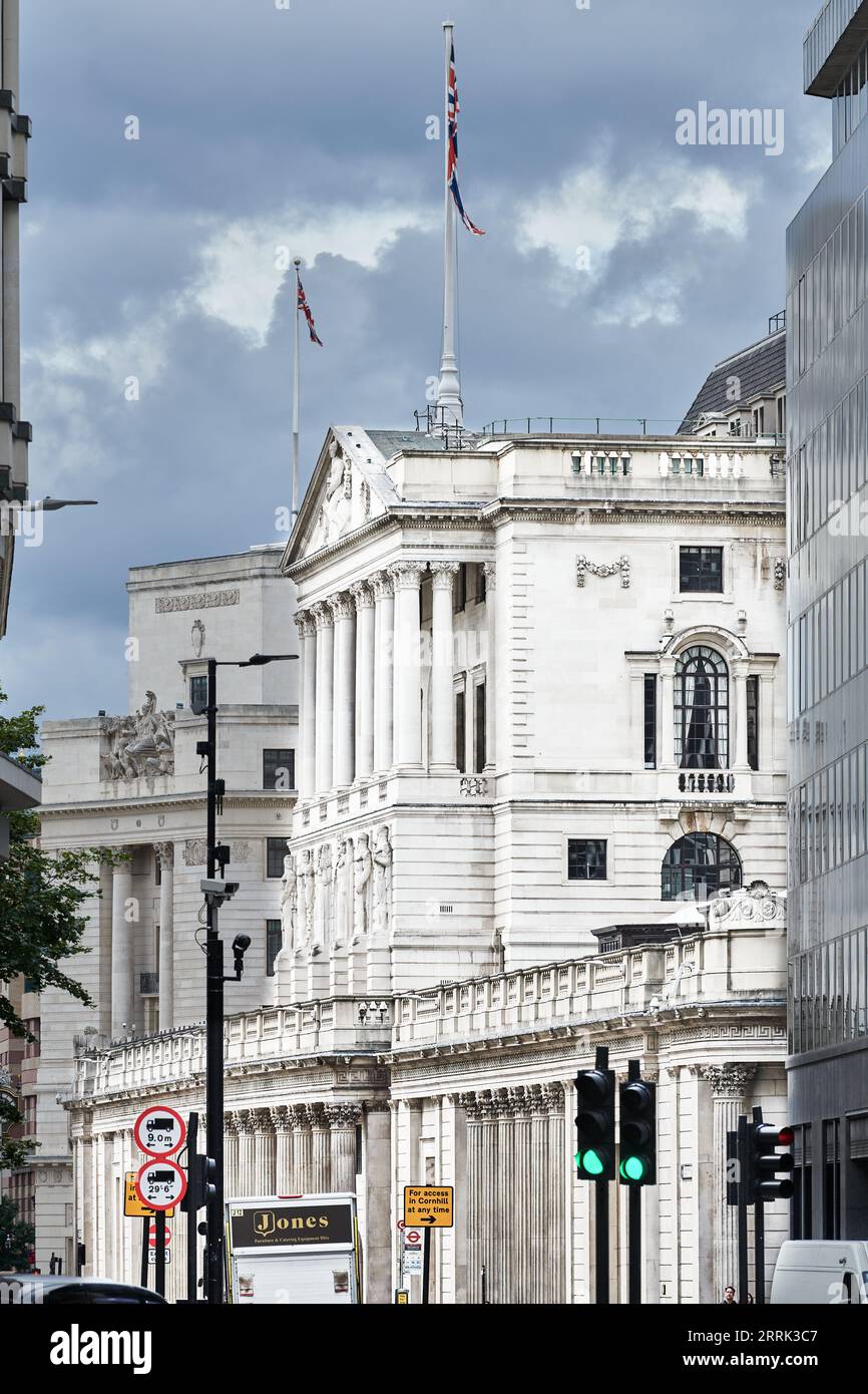 Threadneedle streete hi-res stock photography and images - Alamy