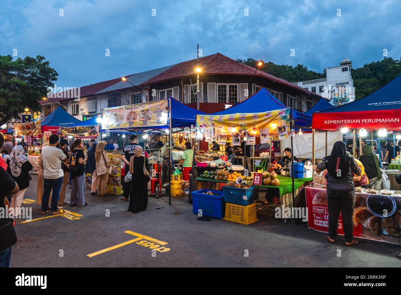 Septermber 2, 2023: Api Api Night Food Market at Gaya street in Kota ...