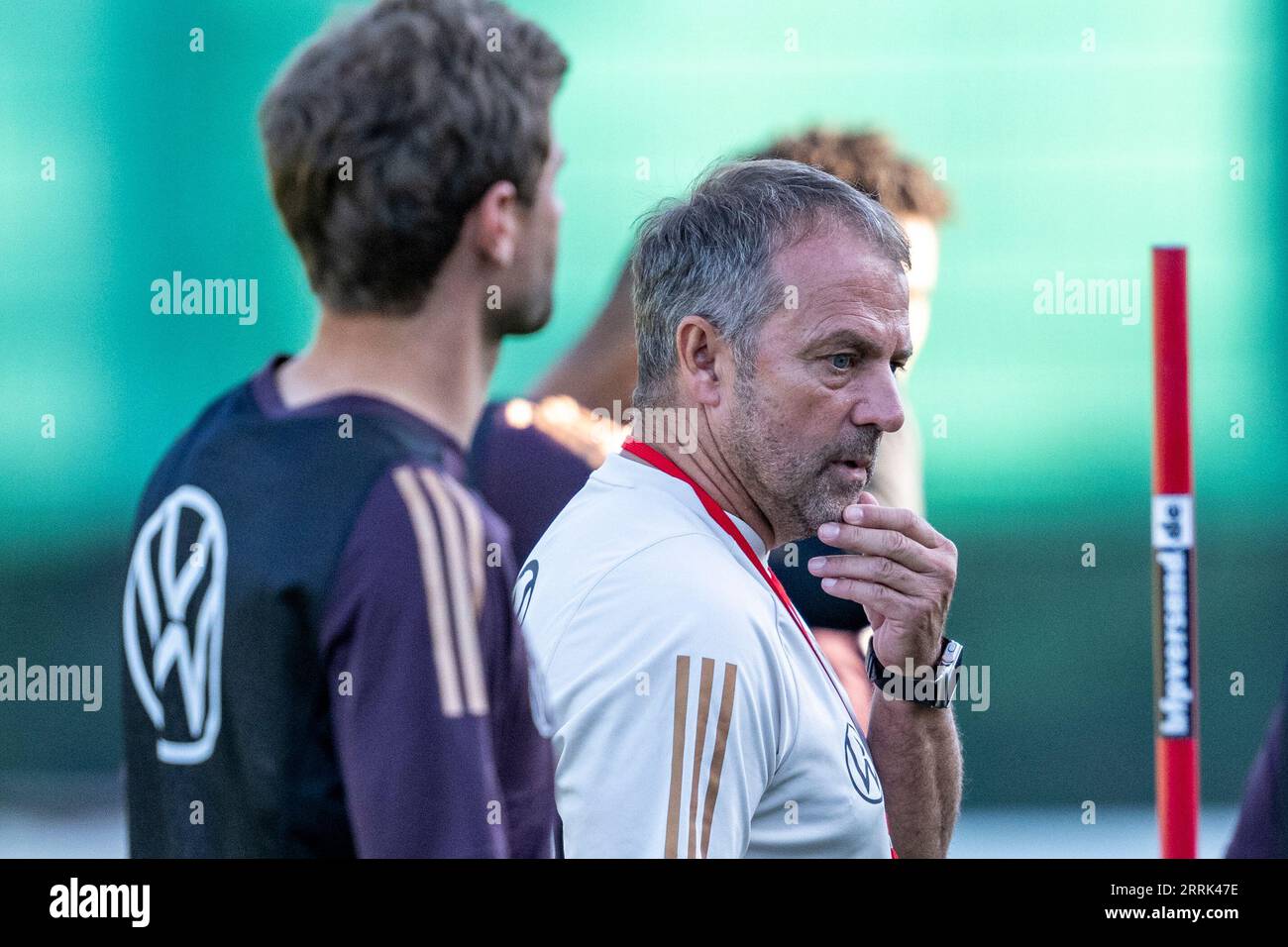 Chin flick hi-res stock photography and images - Alamy