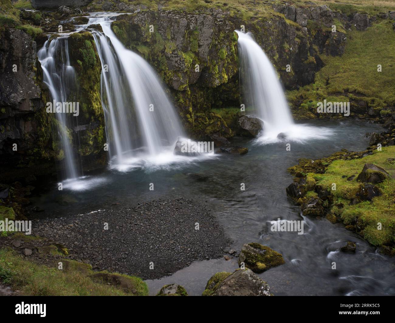 Kirkjufellsfoss falls hi-res stock photography and images - Alamy