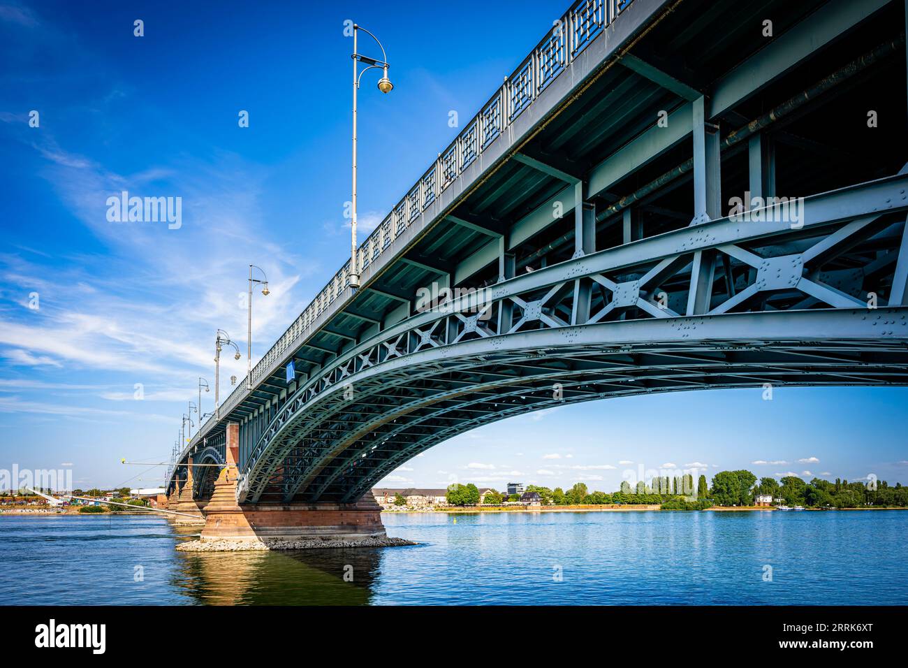 Theodor Heuss Bridge over the Rhine between Wiesbaden and Mainz, a ...