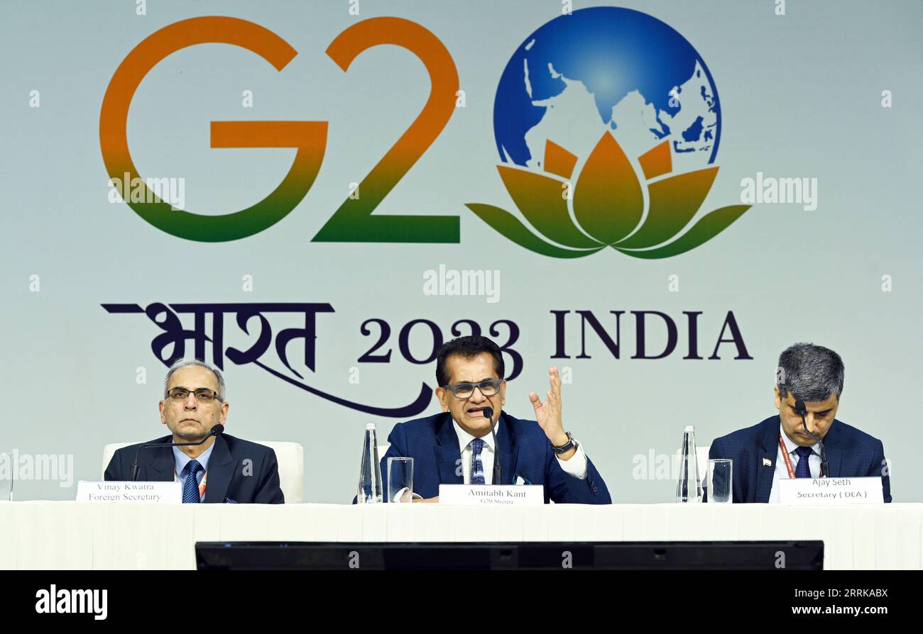 Green new dea hi-res stock photography and images - Alamy