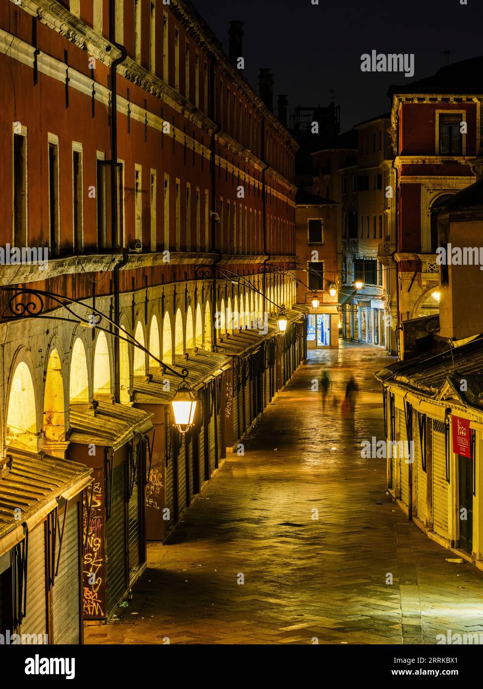 Night illumination venice city rialto hi-res stock photography and ...