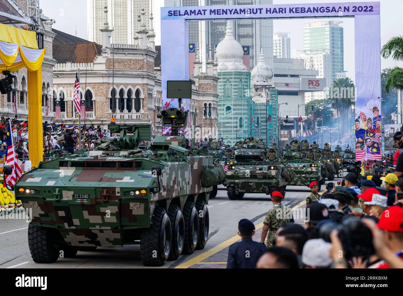220831 -- KUALA LUMPUR, Aug. 31, 2022 -- A military parade is staged ...