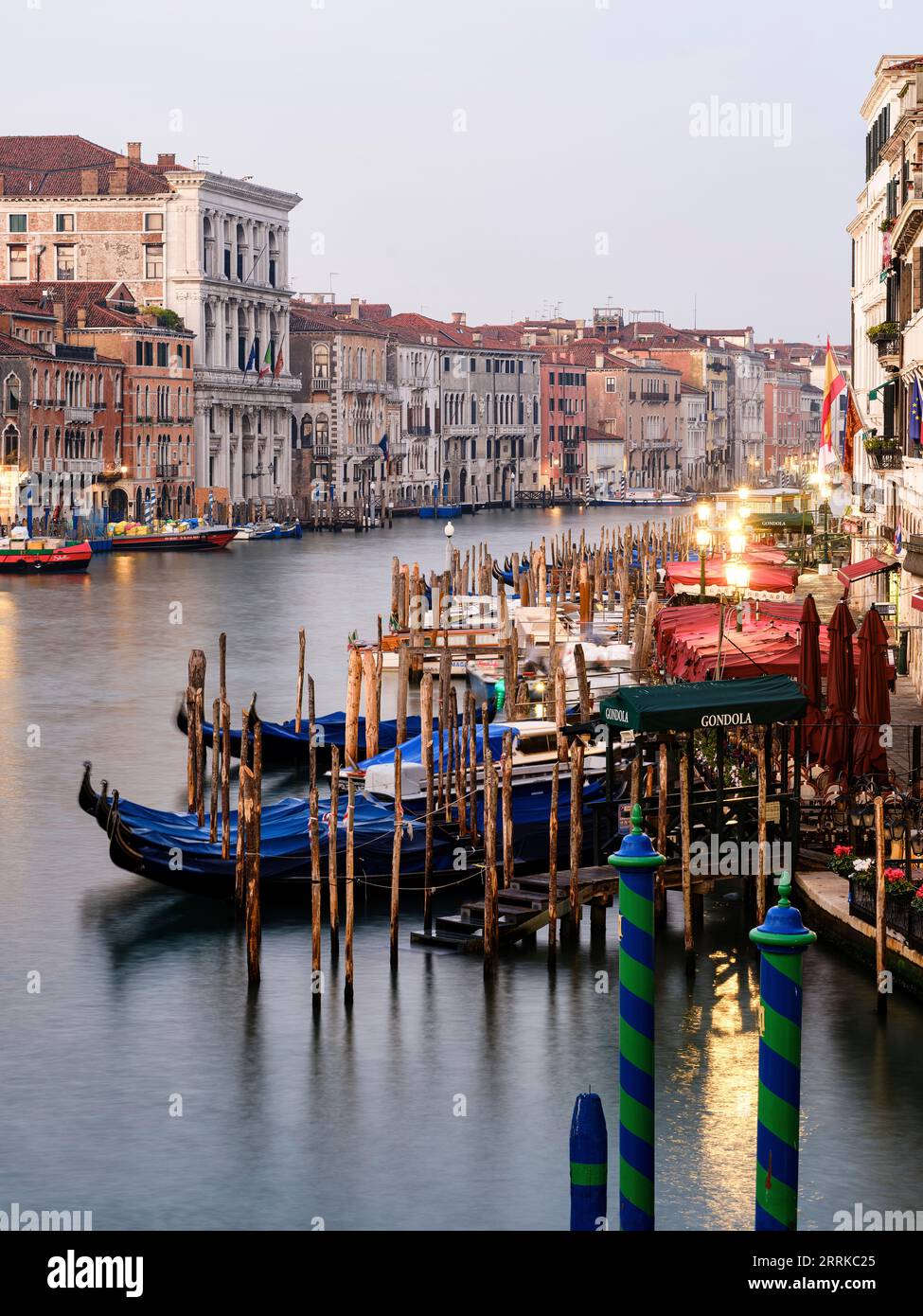 View from the Rialto Bridge in Venice Stock Photo - Alamy
