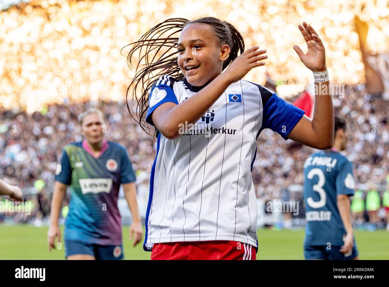 Hamburg, Germany. 08th Sep, 2023. Soccer, Women: DFB Cup, FC St. Pauli ...