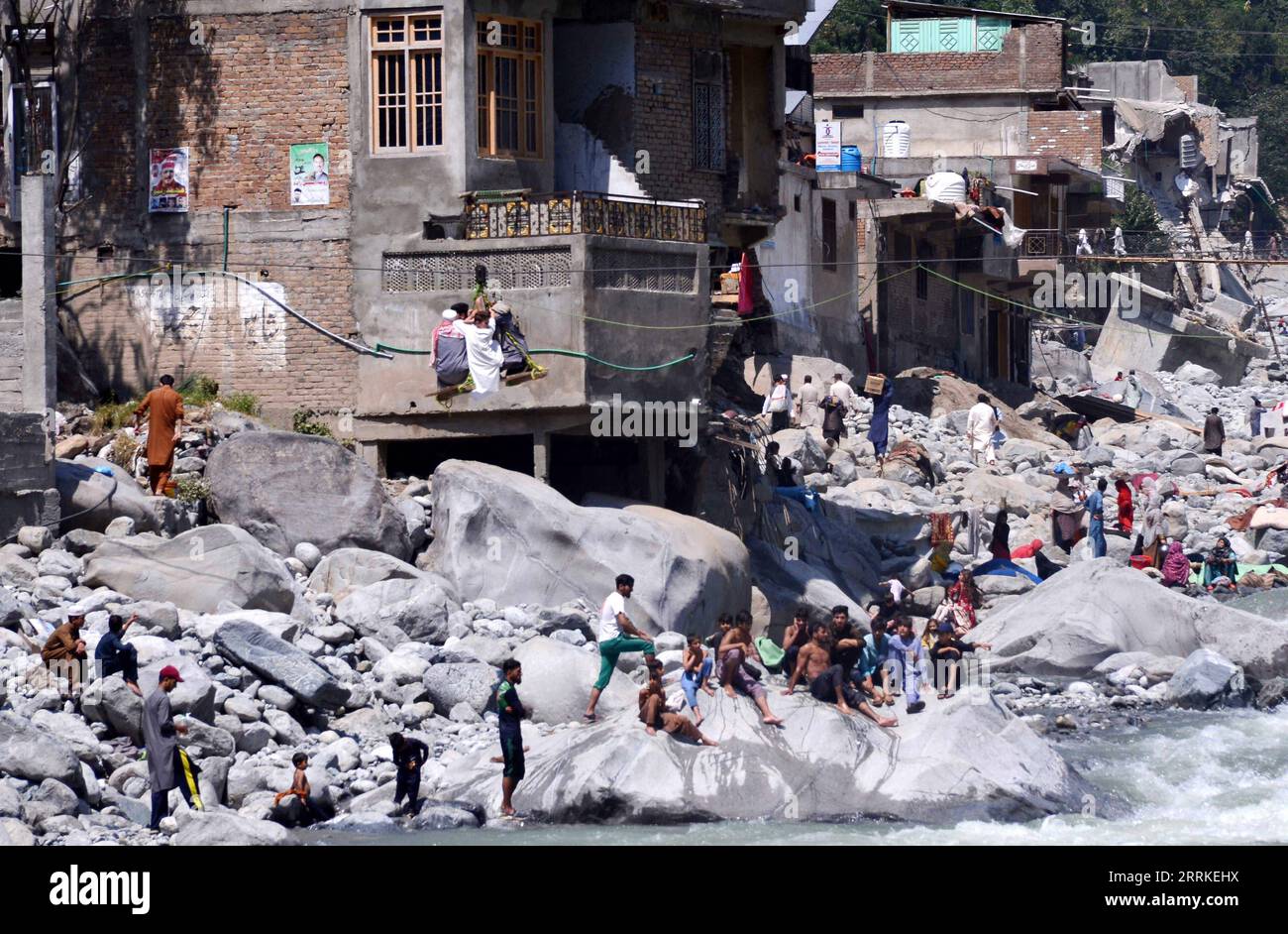 Bahrain rain hi-res stock photography and images - Alamy