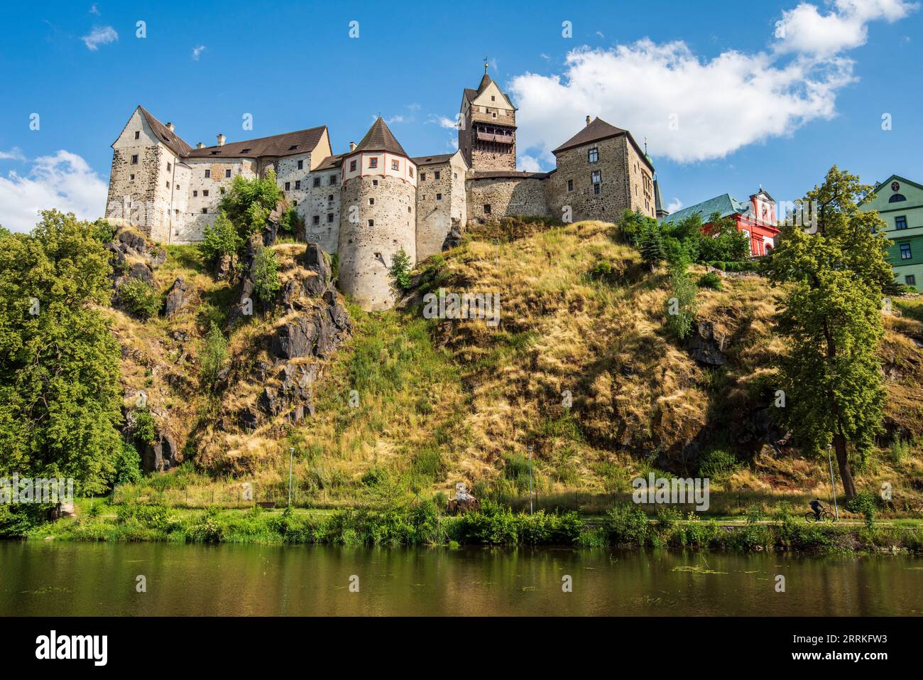 Loket Castle on the river Cheb in Loket, West Bohemia, Czech Republic ...