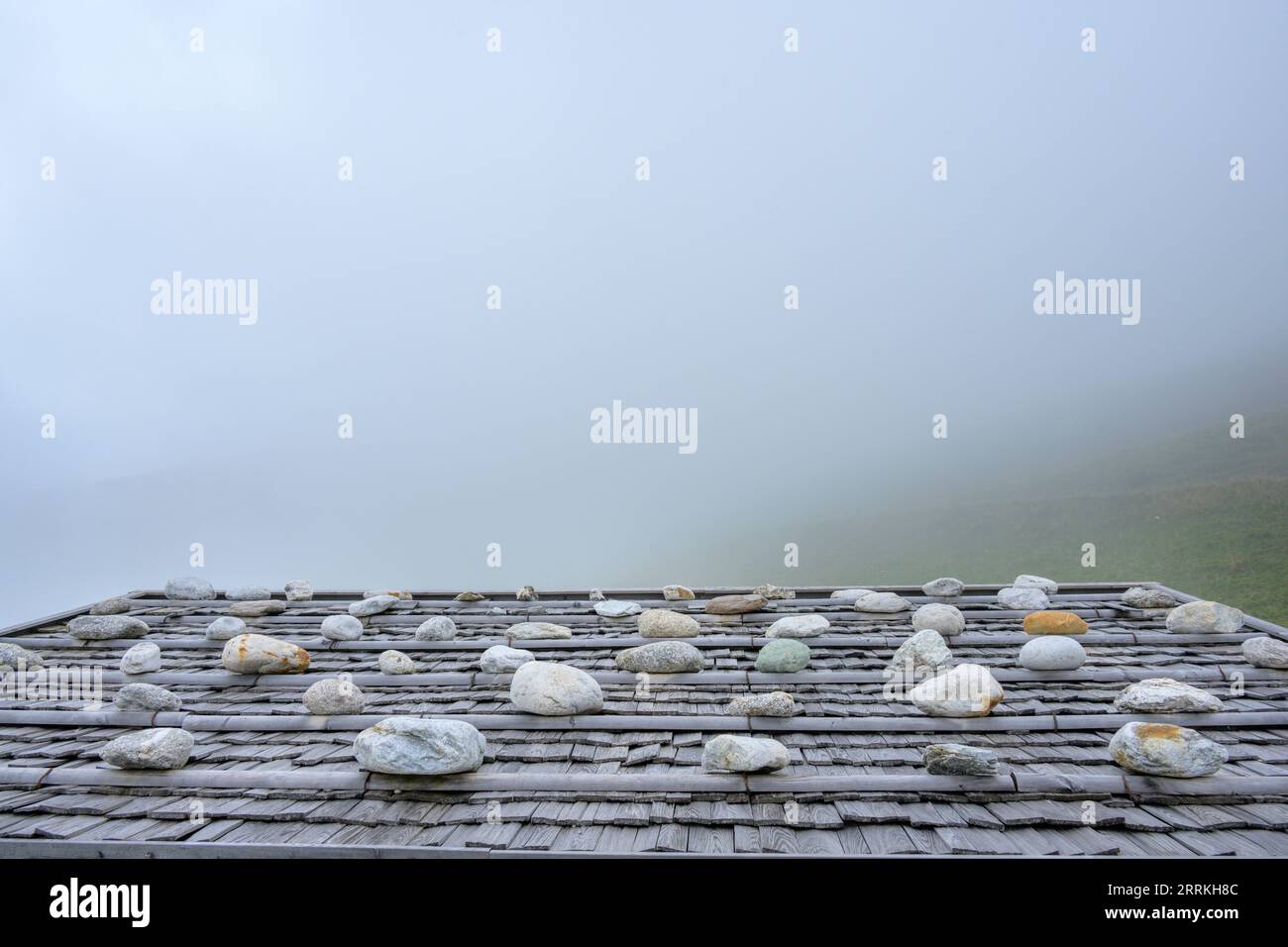 Roof stones hi-res stock photography and images - Alamy