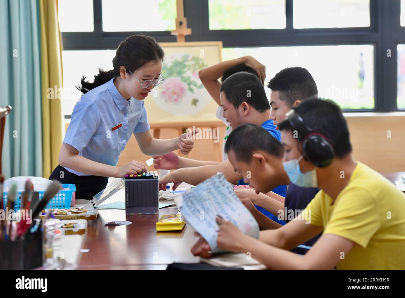 Autism teacher class hi-res stock photography and images - Alamy