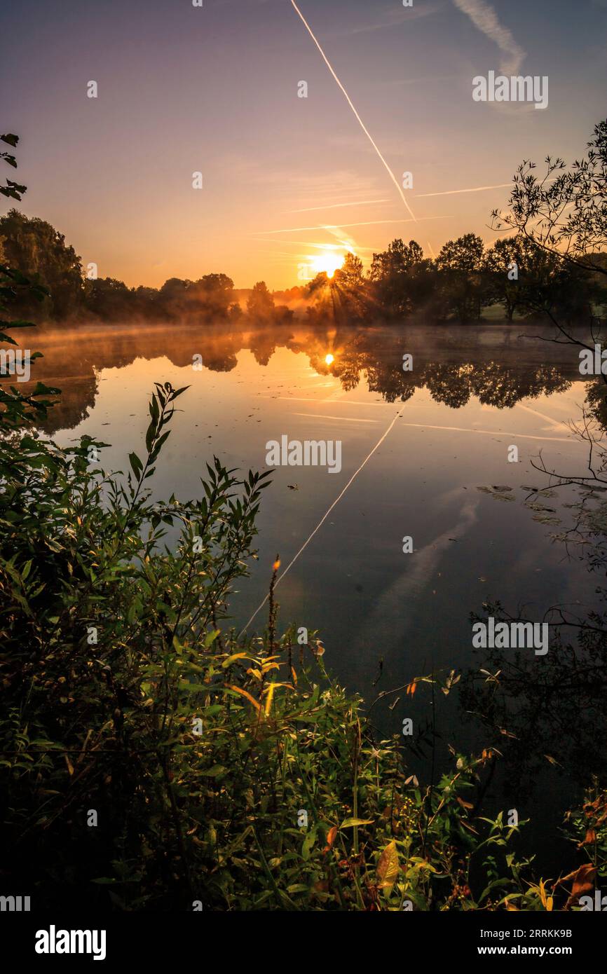 A beautiful small lake, pond in the heart of the Taunus. The Meerpfuhl ...