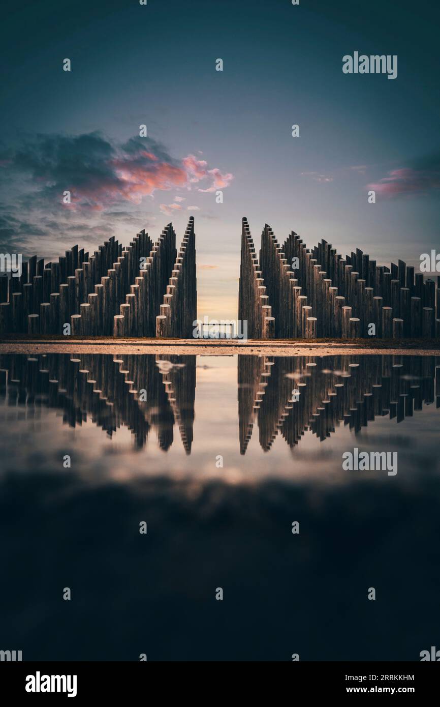 Reflection pyramid hi-res stock photography and images - Alamy