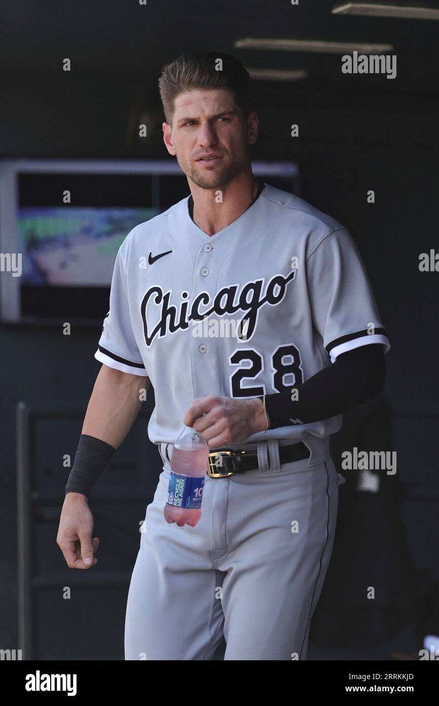 Chicago White Sox second baseman Zach Remillard (28) prepares for the ...