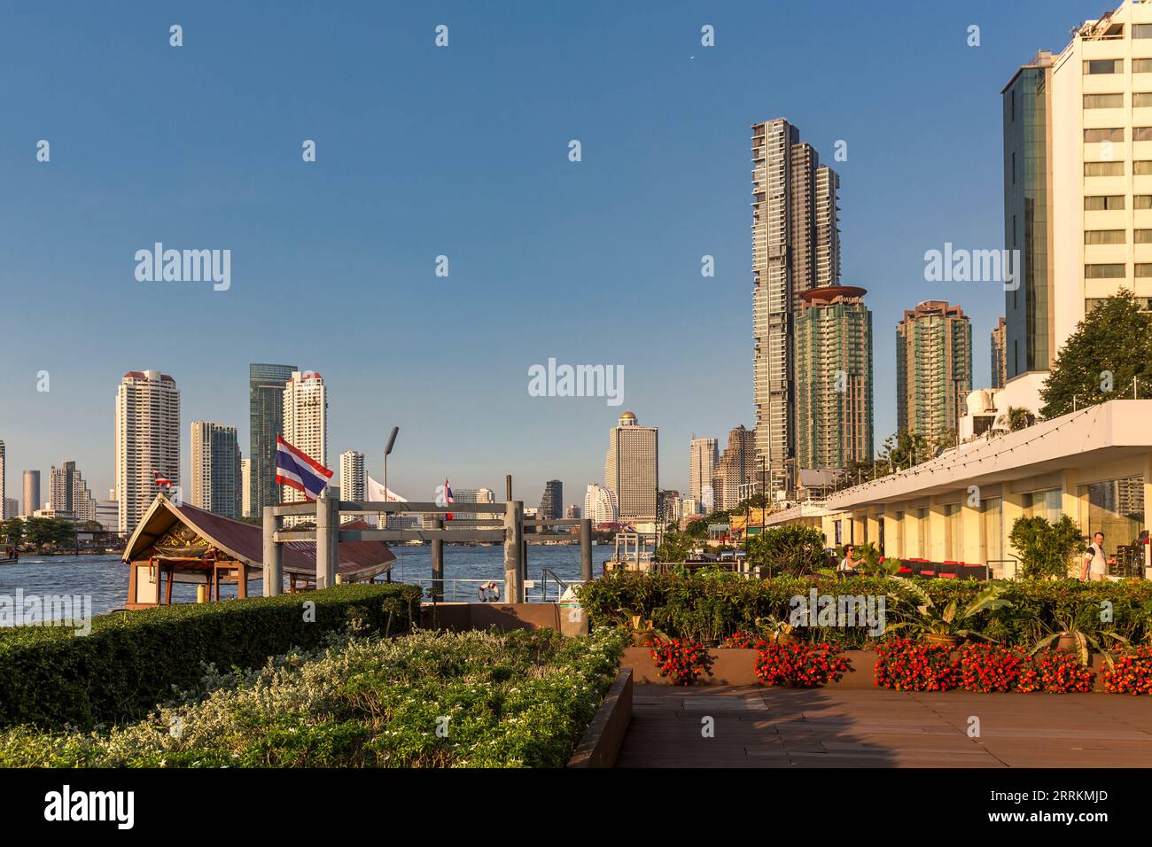 Four Seasons Private Residences, Chatrium Hotel Riverside Bangkok, view ...