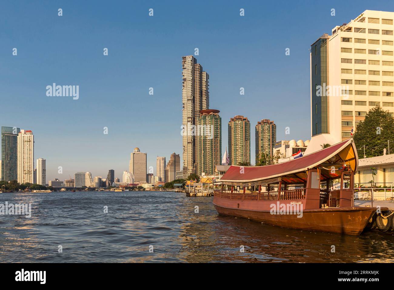 Shuttle Boat, Four Seasons Private Residences, Chatrium Hotel Riverside ...