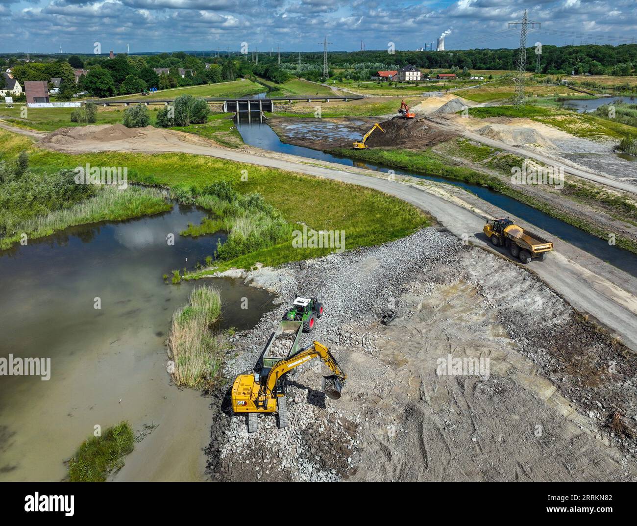 Emscher renaturation, Mengede flood retention basin, Emscher ...