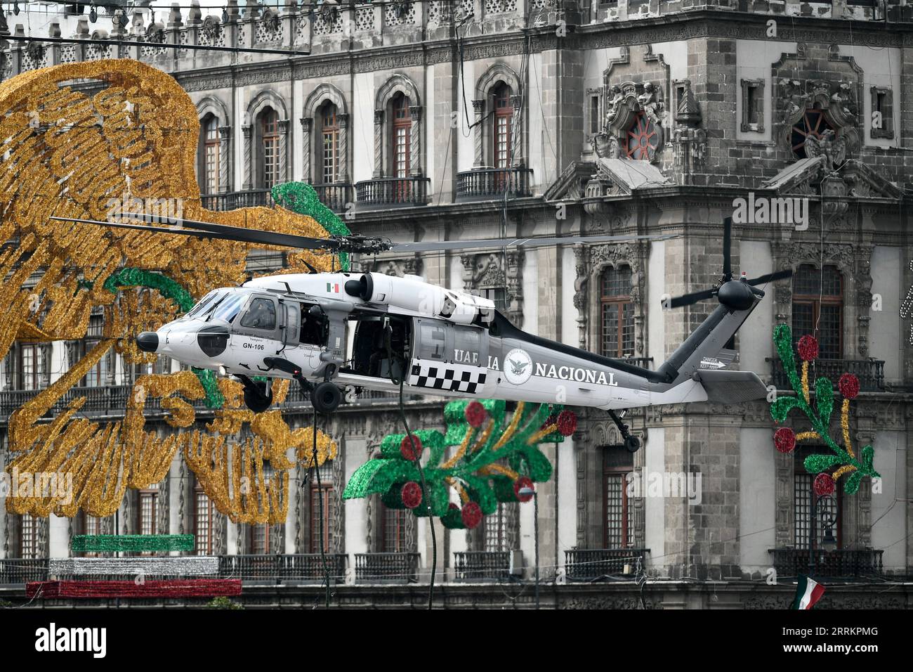 220917 -- MEXICO CITY, Sept. 17, 2022 -- A helicopter of the Mexican ...