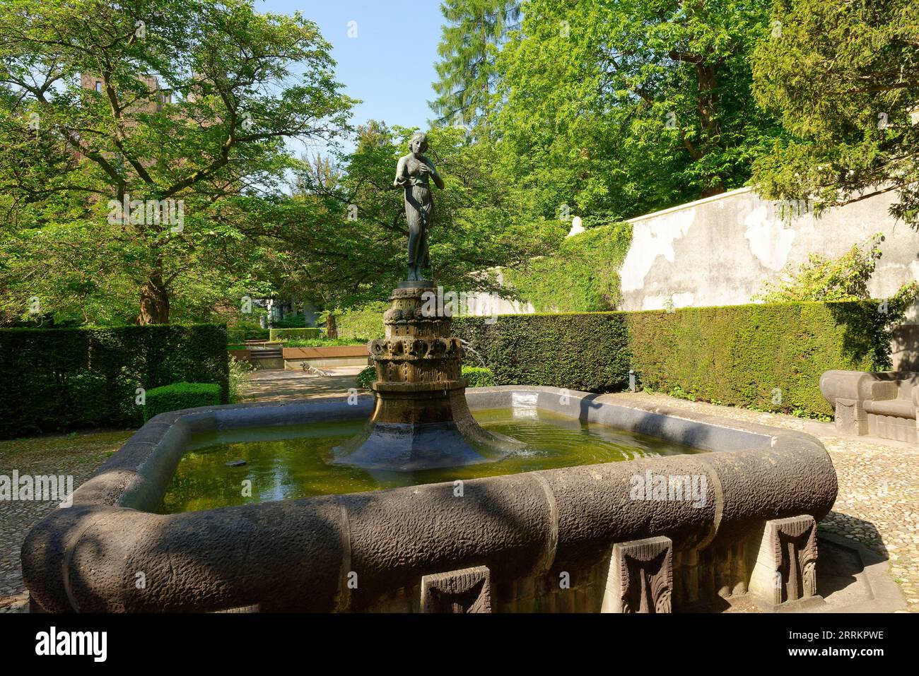 Sculpture at landsberg castle hi-res stock photography and images - Alamy