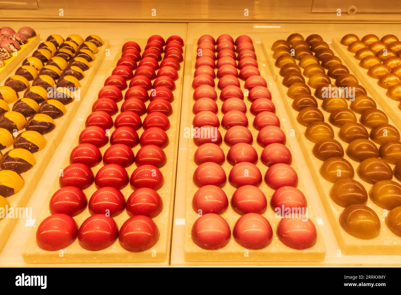 England, London, Knightsbridge, Harrods, Food Hall, Bon Bon Display ...