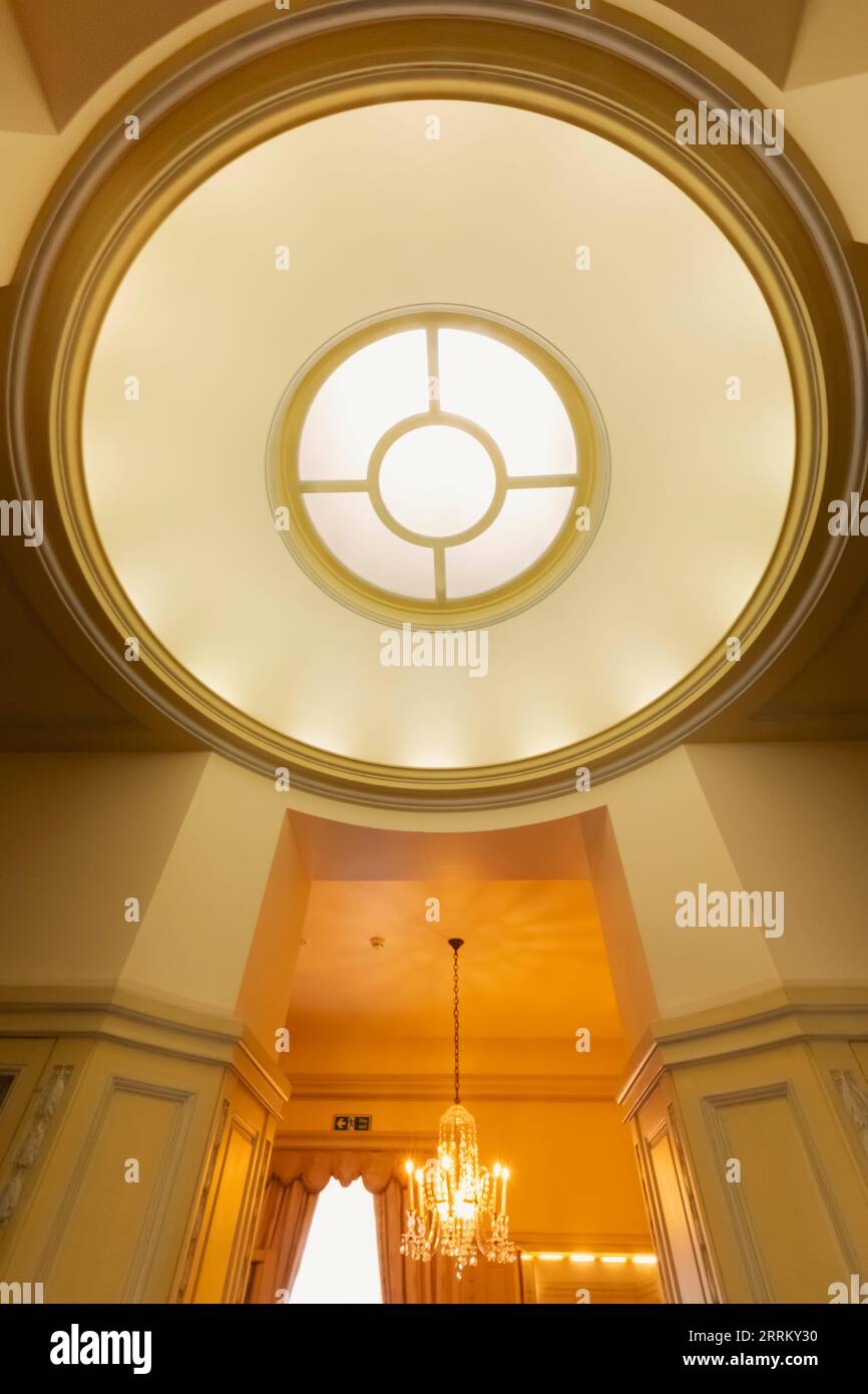 England, Kent, Maidstone, Leeds Castle, Lady Baillie's Dressing Room ...