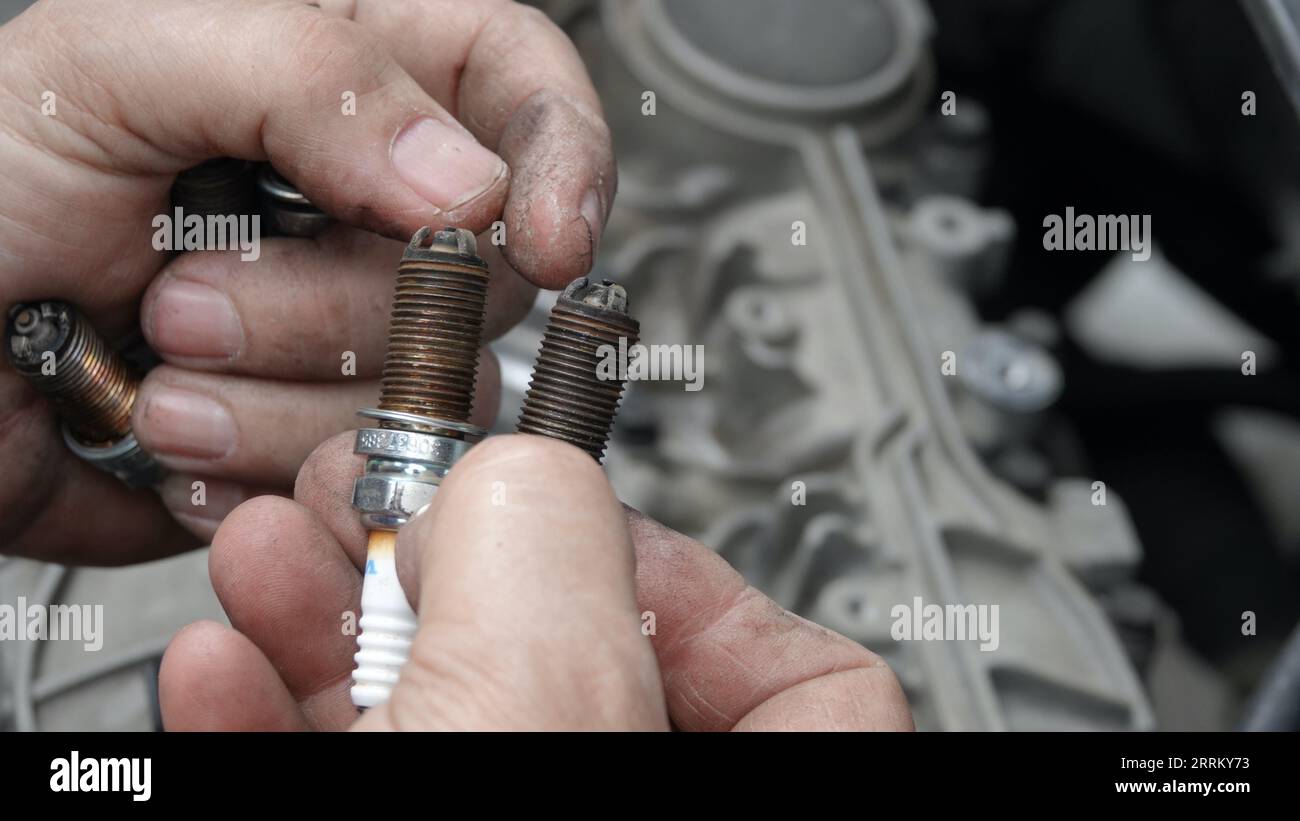 Bad spark plug hi-res stock photography and images - Alamy Bad spark plug hi-res stock photography and images - Alamy