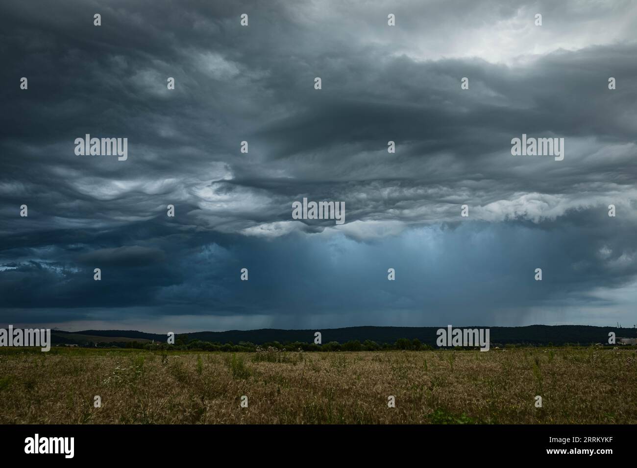 Hail warning hi-res stock photography and images - Alamy