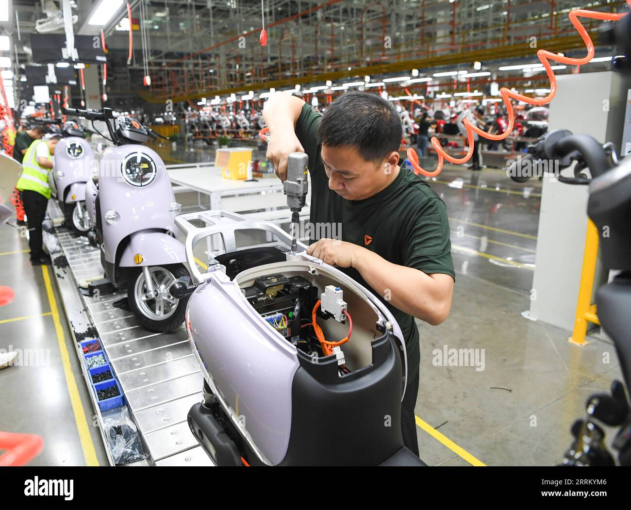 Yadea group hi-res stock photography and images - Alamy