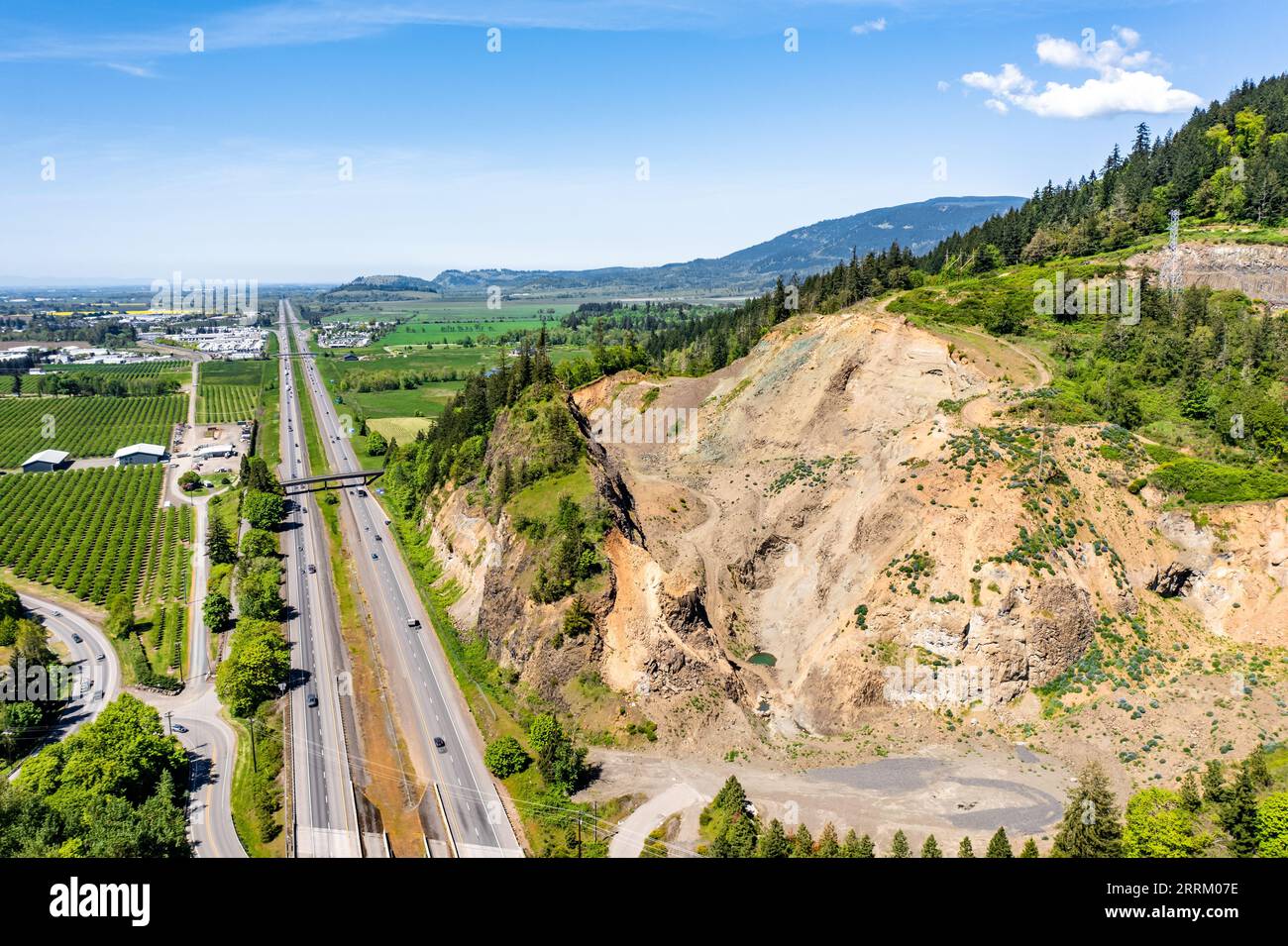 Mckenzie river aerial hi-res stock photography and images - Alamy