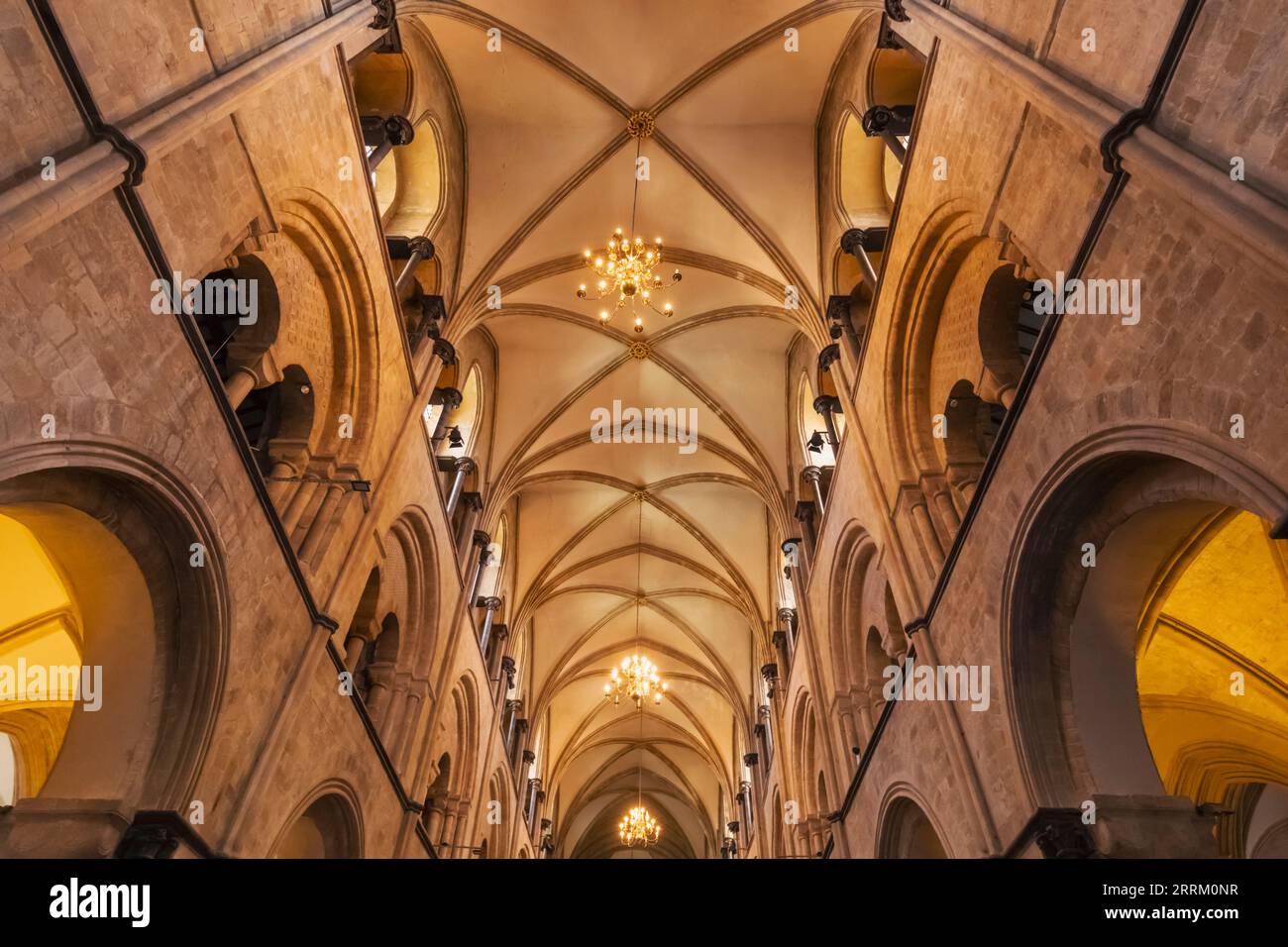 Chichester historic buildings hi-res stock photography and images - Alamy