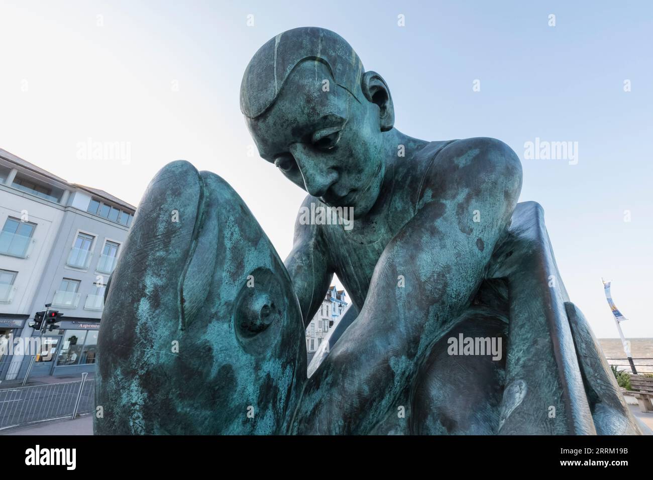 Embracing the sea sculpture hi-res stock photography and images - Alamy