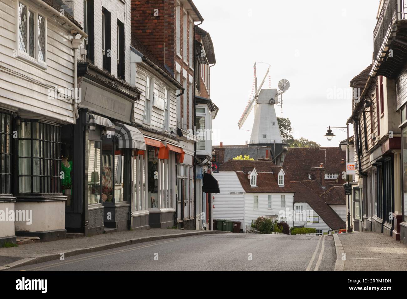 England, Kent, Weald of Kent, Cranbrook, Town View with The Union ...