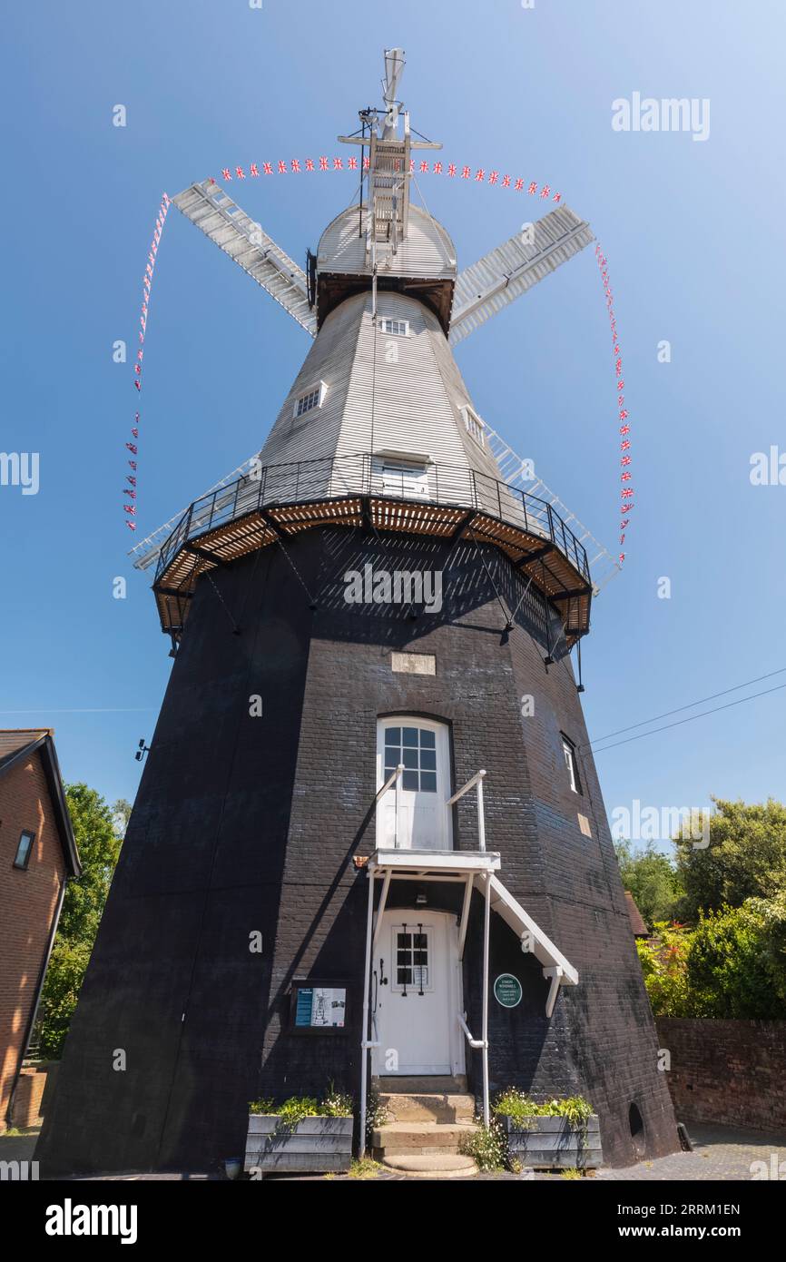 England, Kent, Weald of Kent, Cranbrook, The Union Windmill, England's ...