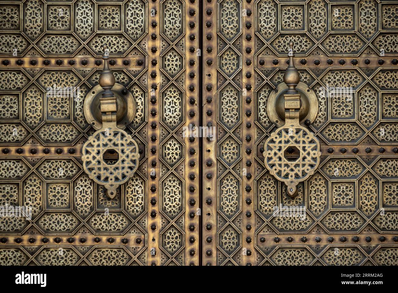 Scenic oriental decoration of a gate at the mosque of the Hassan ...