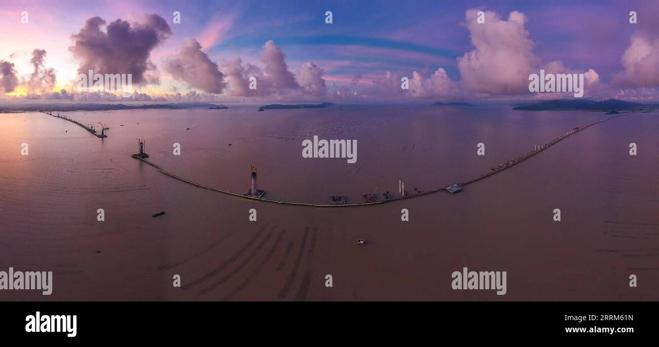 221004 -- GUANGZHOU, Oct. 4, 2022 -- Aerial photo taken on June 28 ...