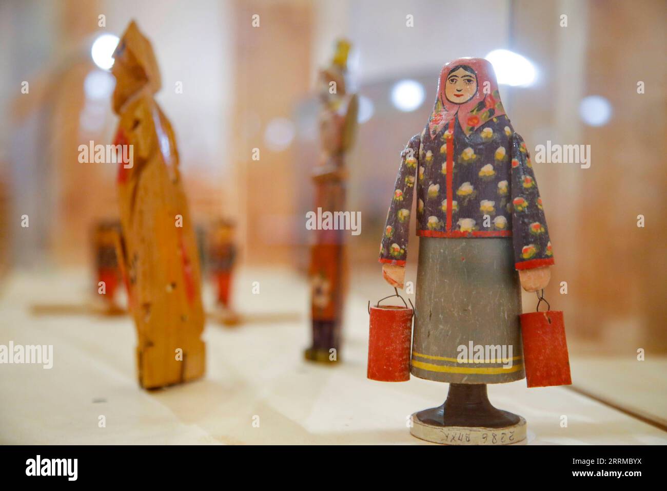 Russian toys hi-res stock photography and images - Alamy