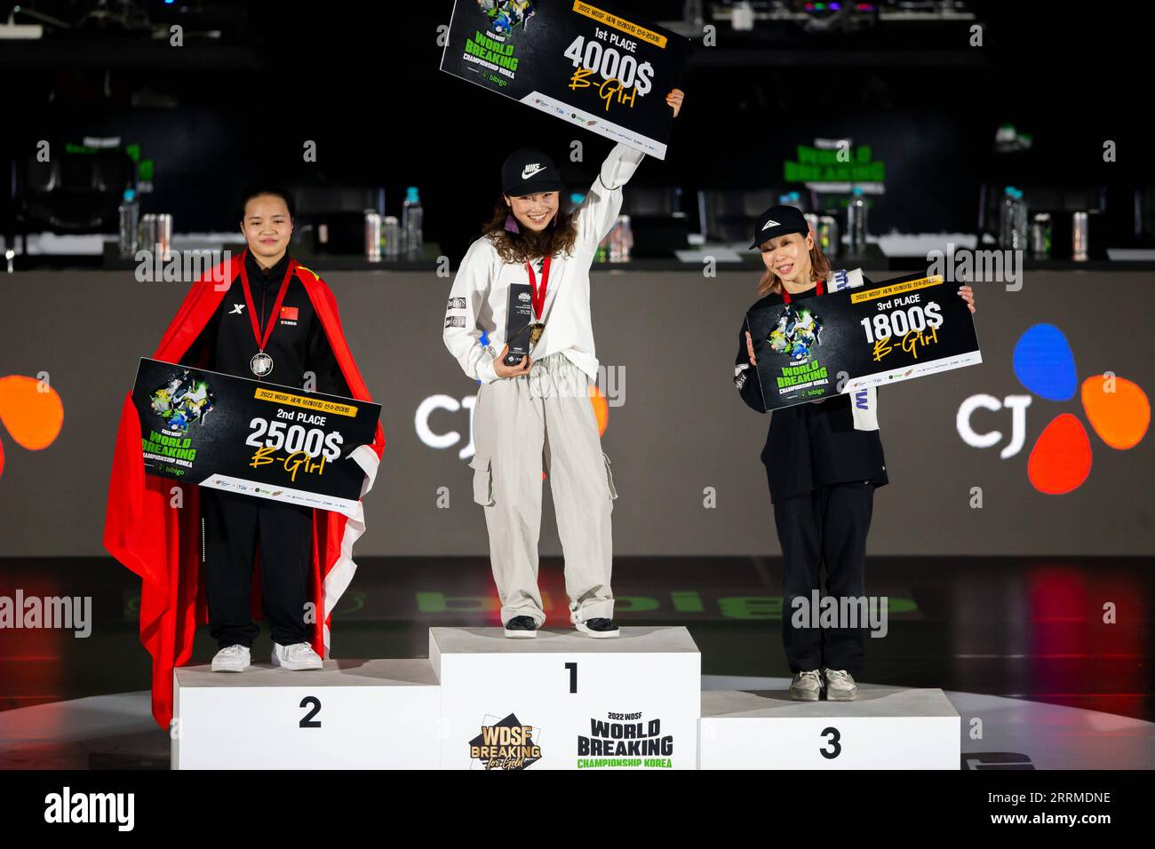 221022 -- SEOUL, Oct. 22, 2022 -- B-Girl Gold medalist Ami C of Japan ...