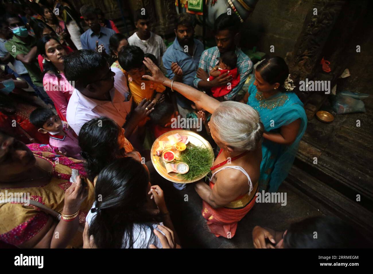221024 -- COLOMBO, Oct. 24, 2022 -- Hindu devotees celebrate Diwali, or ...